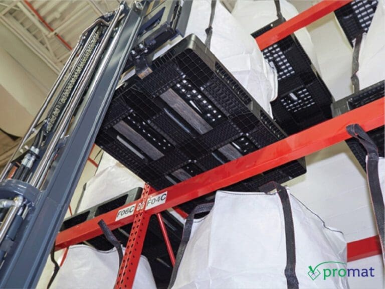 Pallet nhựa để hàng kích thước 1 tấm Pallet nhựa - PROMAT